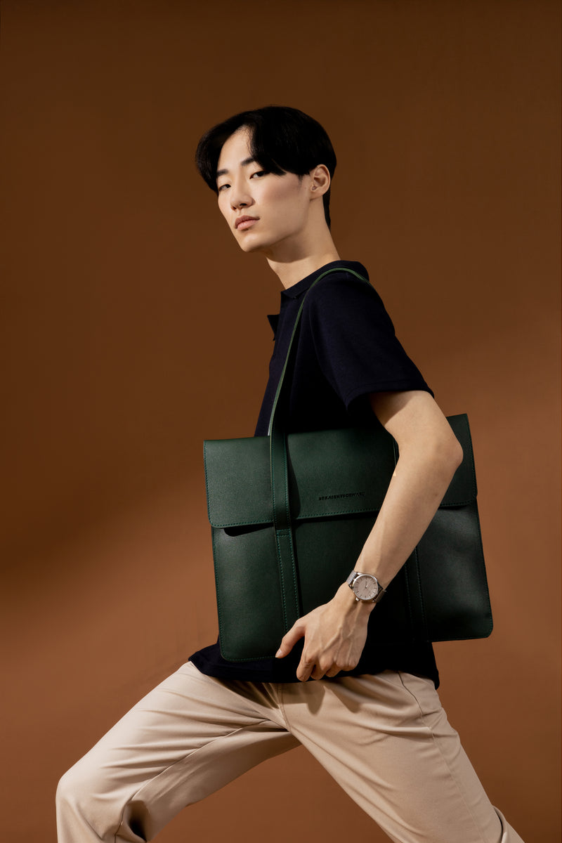 DVL Lacina – Straightforward