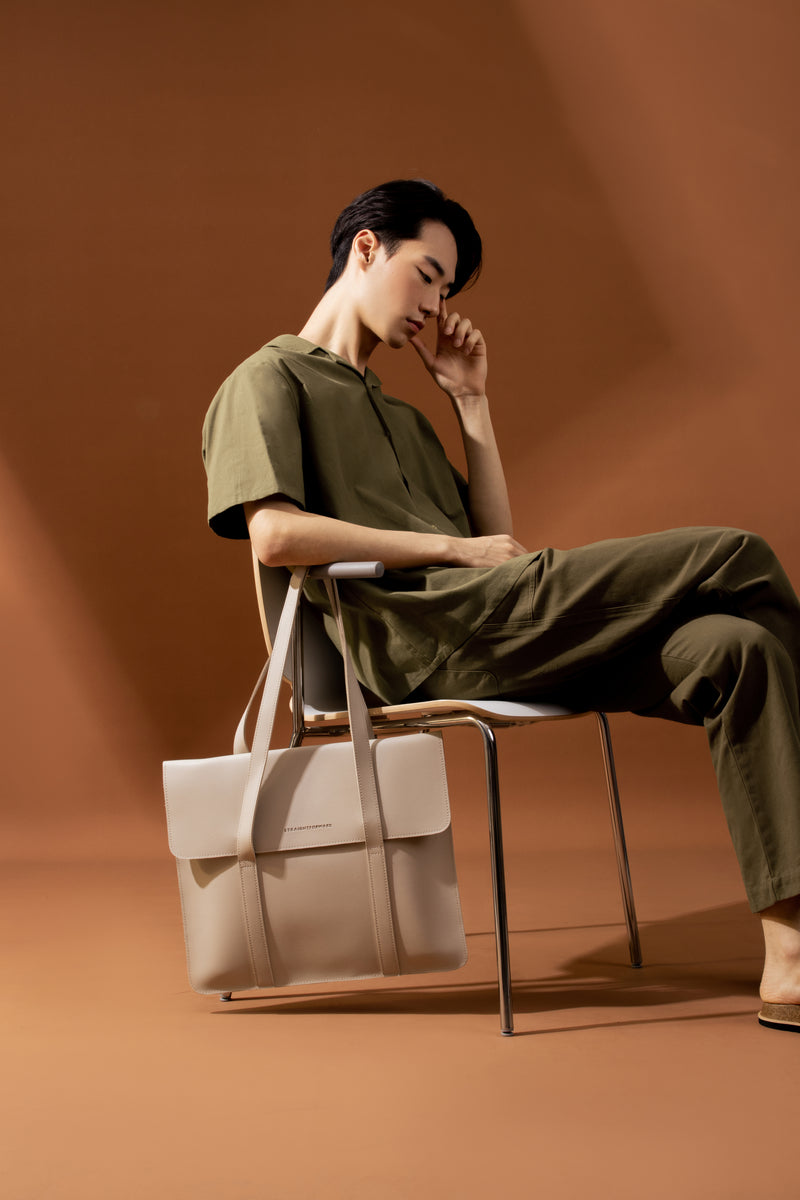 DVL Lacina – Straightforward