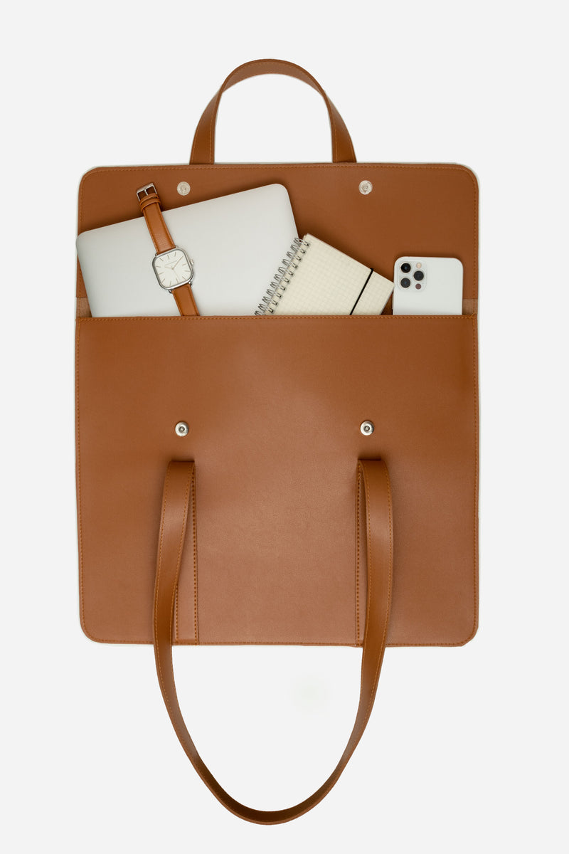 DVL Lacina – Straightforward