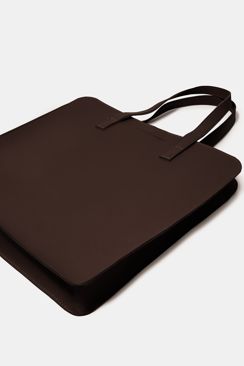 DVL Kurva – Straightforward